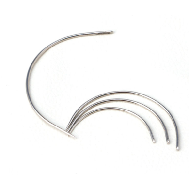 Curved Sewing Needle – Acorns & Twigs
