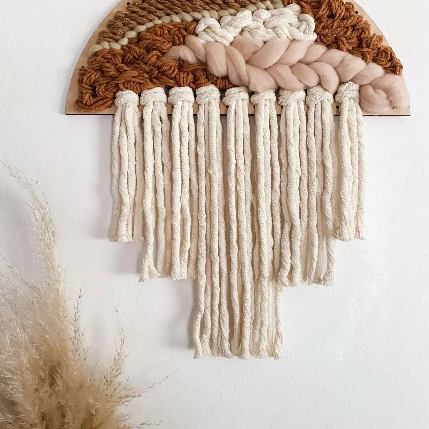 Semi-Circle Weaving Loom Set – Acorns & Twigs